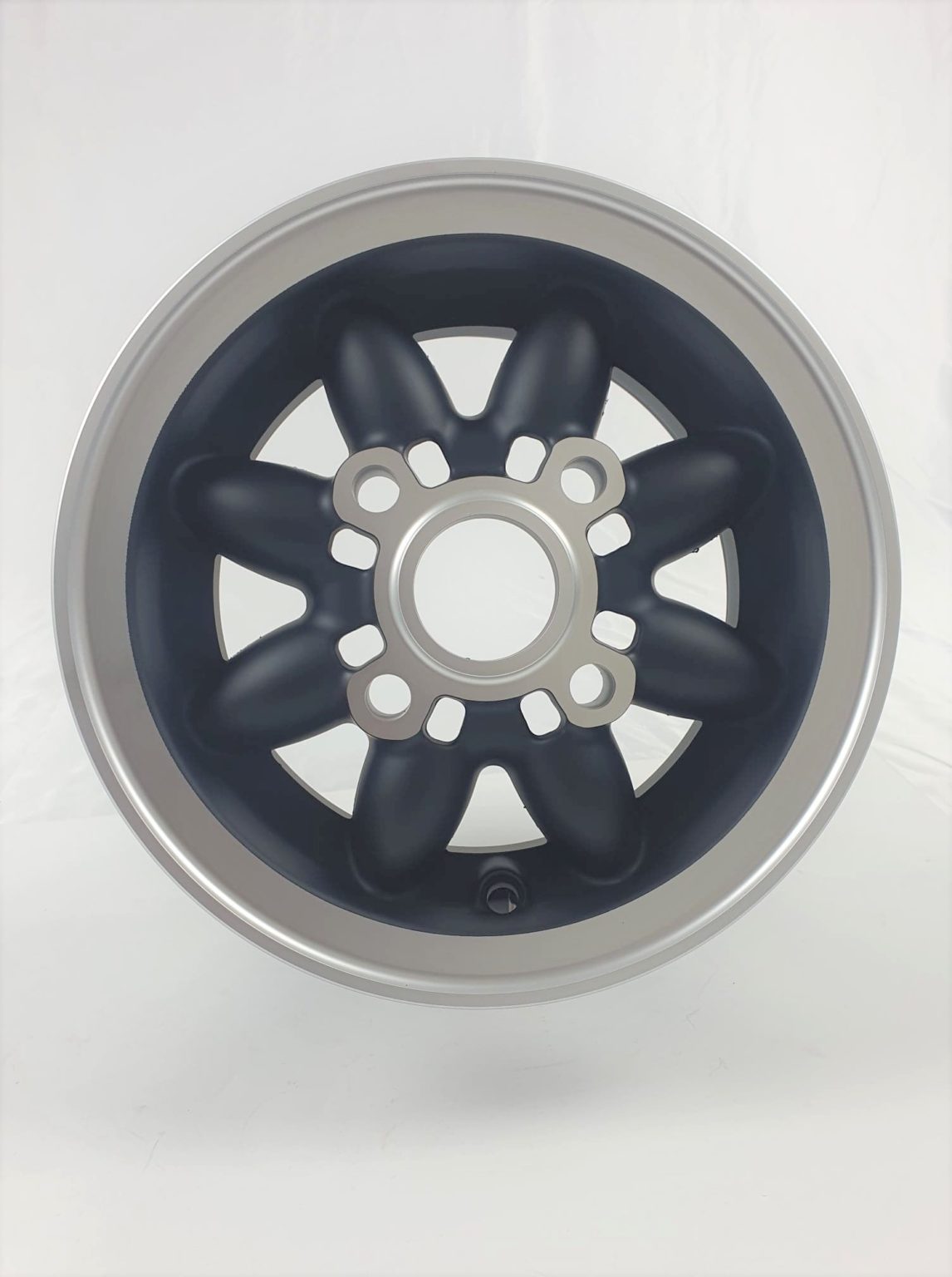 Jante Rose Petal 10" - Dimspeed, l'atelier de personnalisation automobile